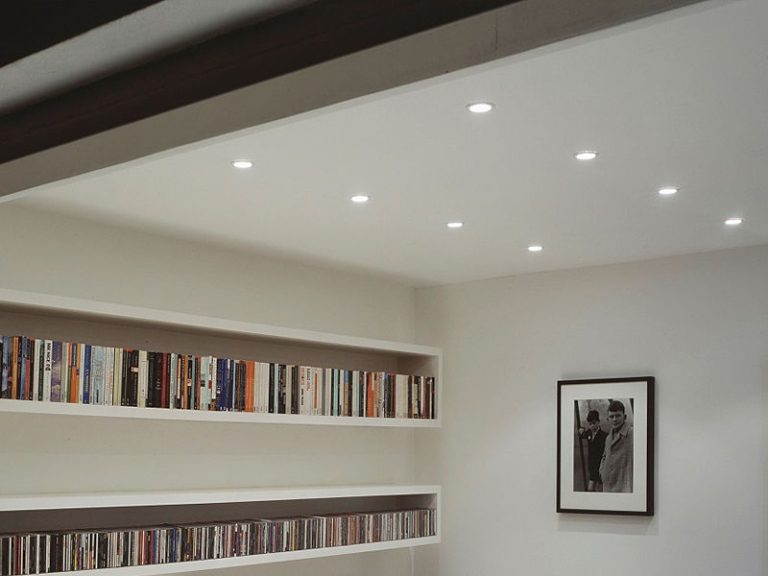 Spot de luz na sala: para decorar e iluminar! Veja nossas dicas! - Blog ...